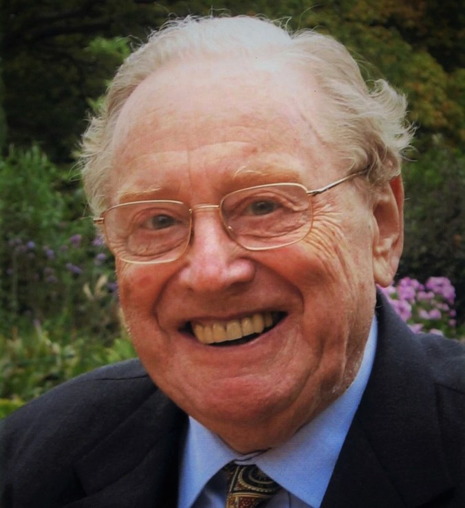 Biography | Charles Mackerras